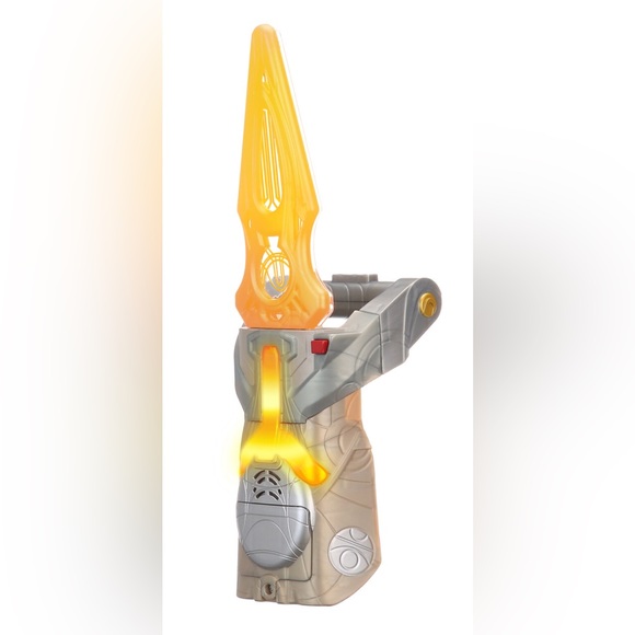 Hasbro | Toys | Marvel The Eternals Cosmic Fx Gauntlet Lights And ...